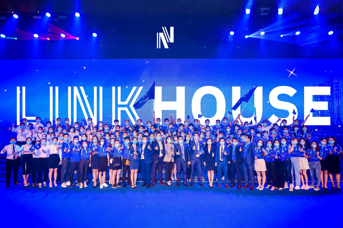 LINKHOUSE — Tèn Tén Ten Collective