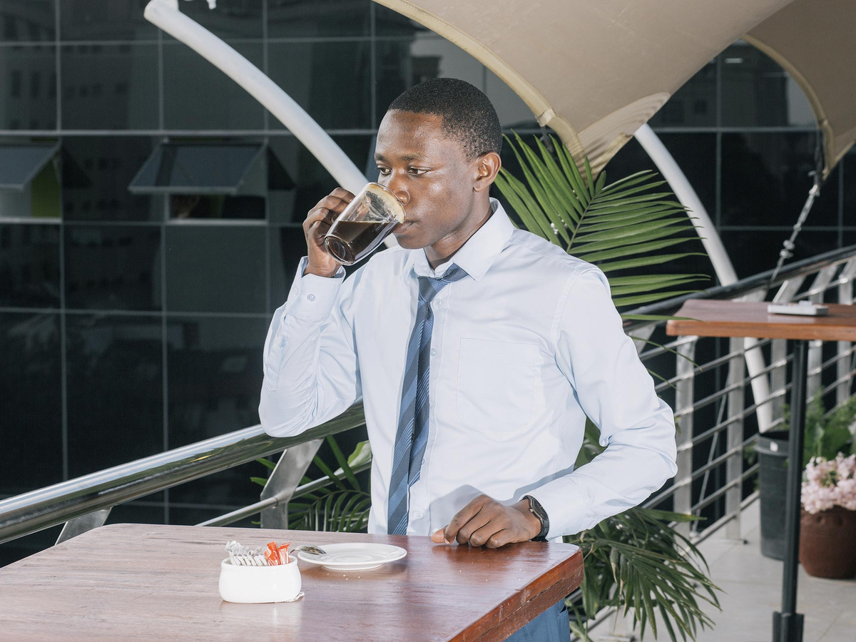 .co.ke — Janek Stroisch