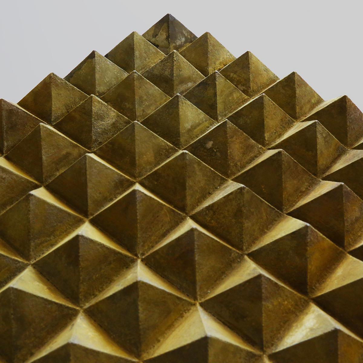 Pyramid Grid — The Cummings Twins