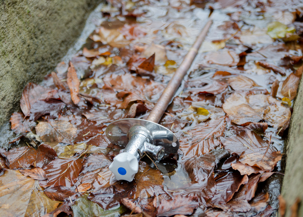 DROWNING STREET — Valdemar Bisgaard