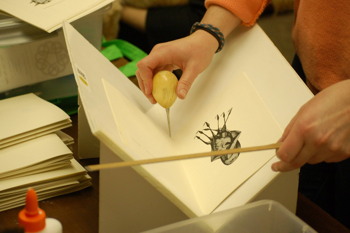 Cartonera — cardboardhousepress.org