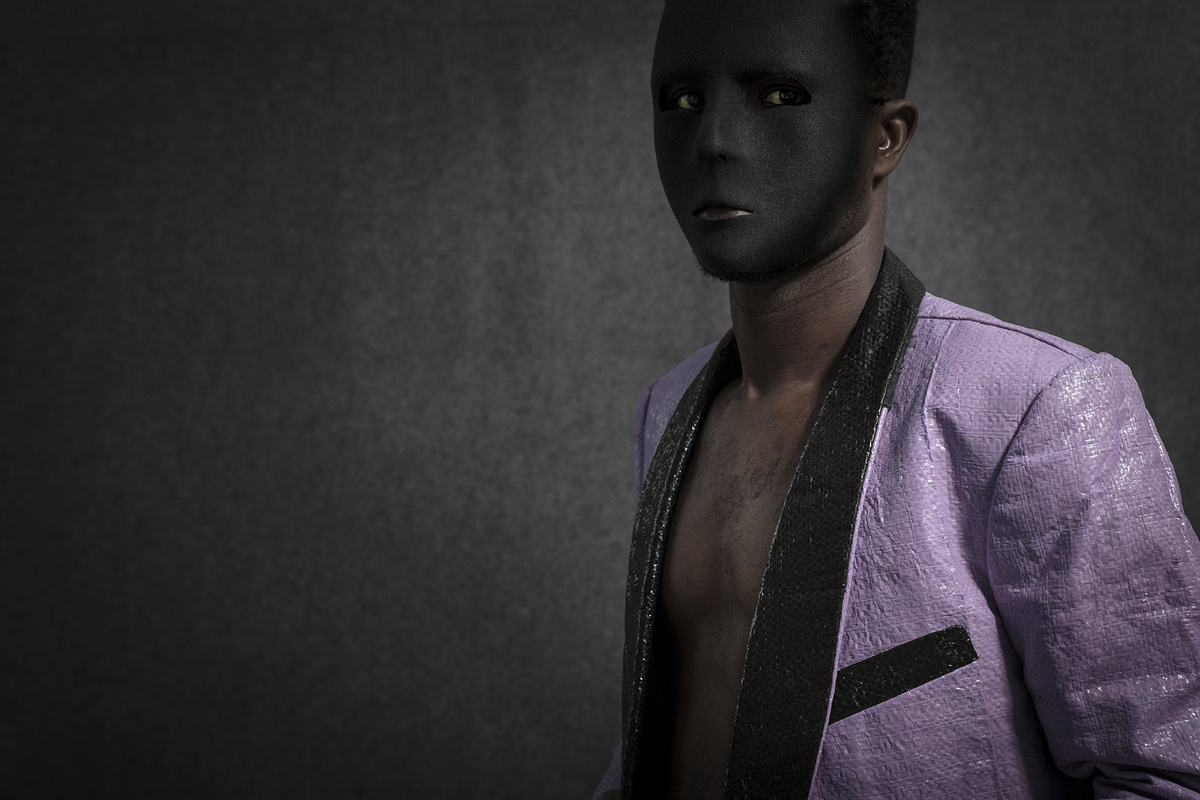 PRÊT-À-PORTER — Eric Bottero