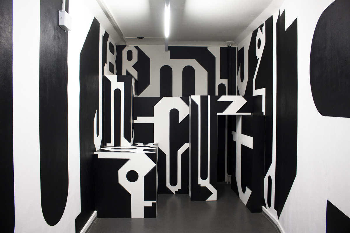 Portico Installation 1 — Laura Hilbert