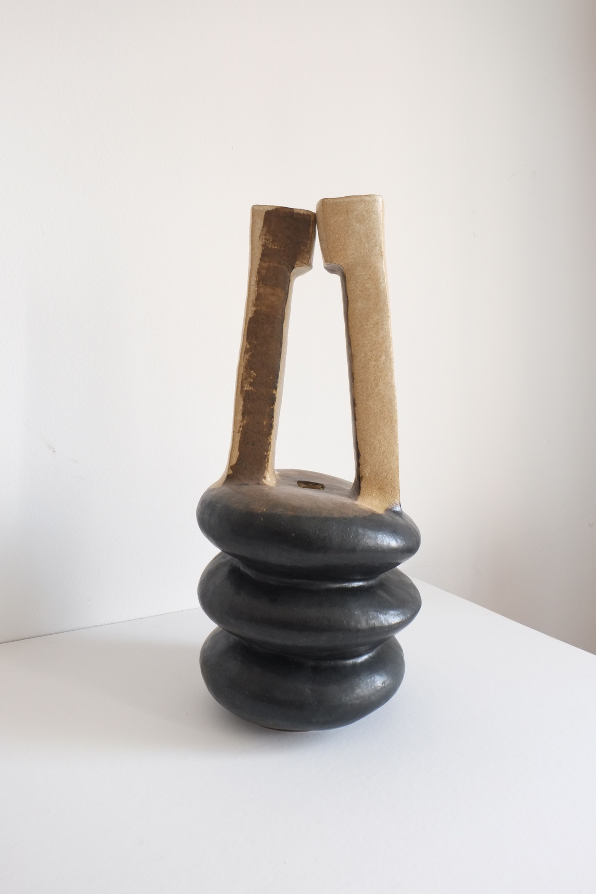 stacked vessel 04 — Charlyn Reyes