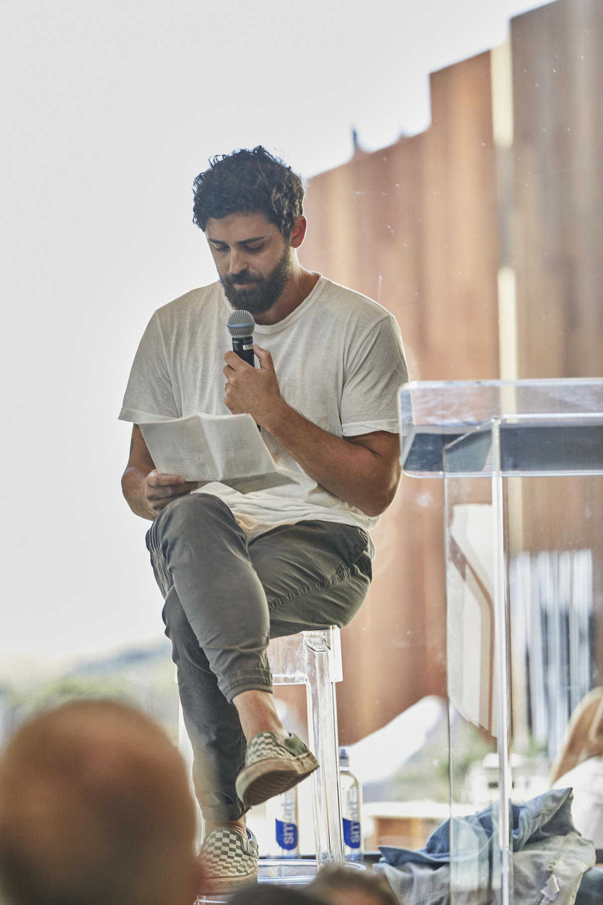 Right info panel copy — Dan Ari Smith