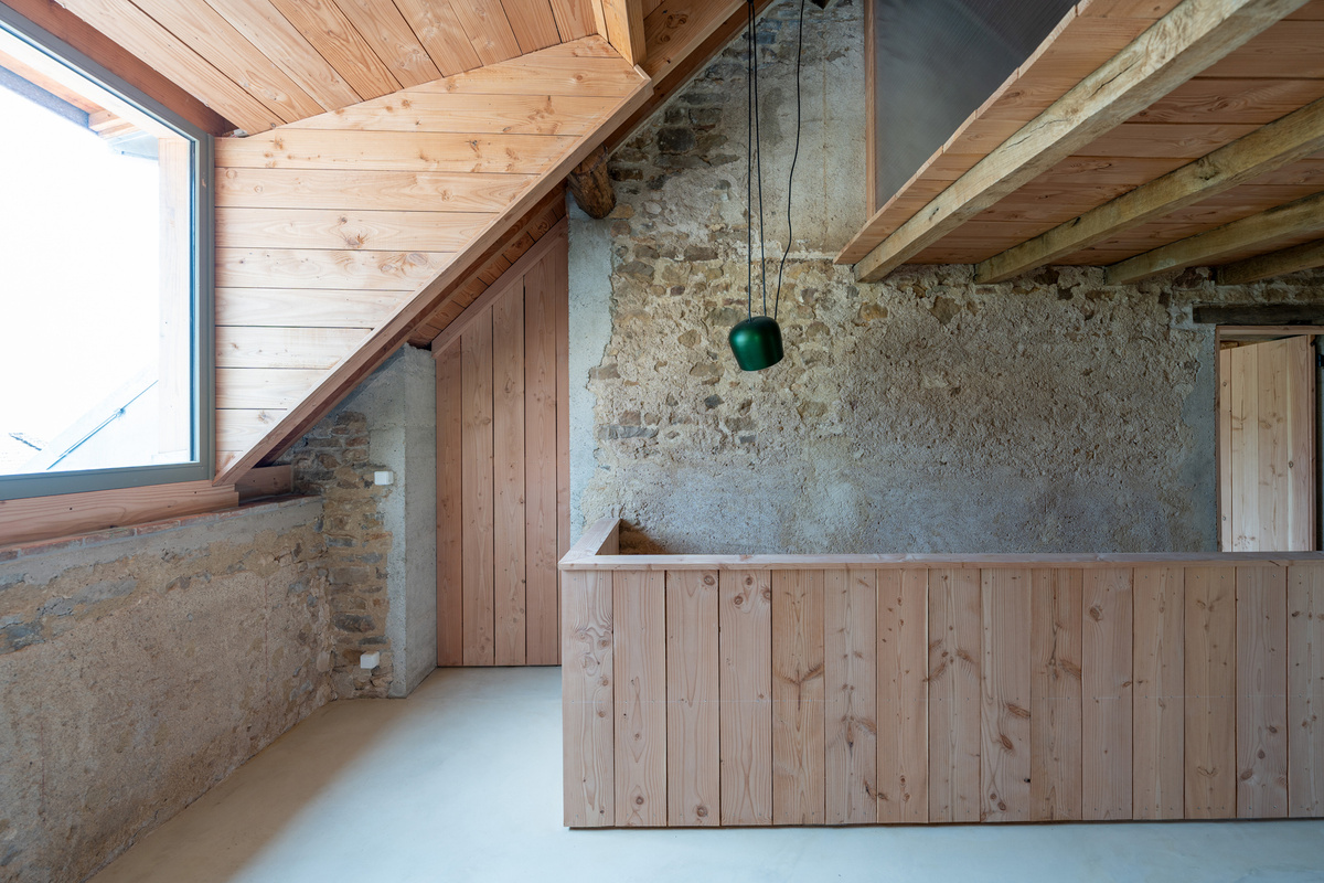 Information — Timothy Thompson