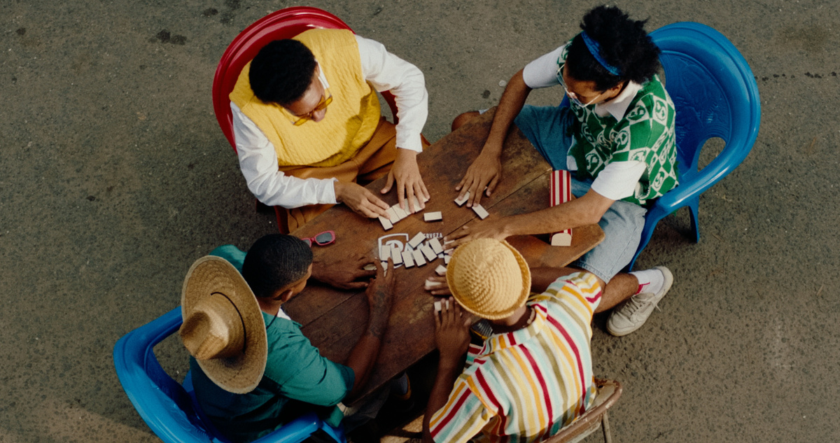 MAL-AMOR — Portfolio