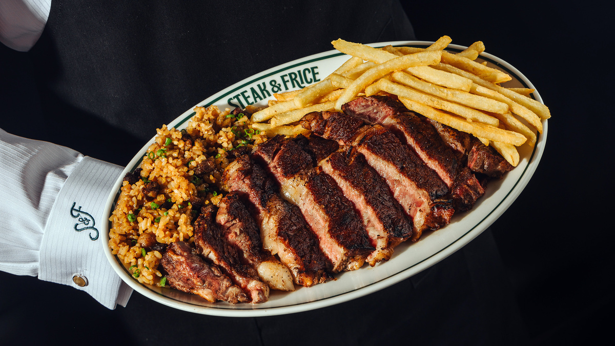 Steak & Frice — Inksurge Design Studio