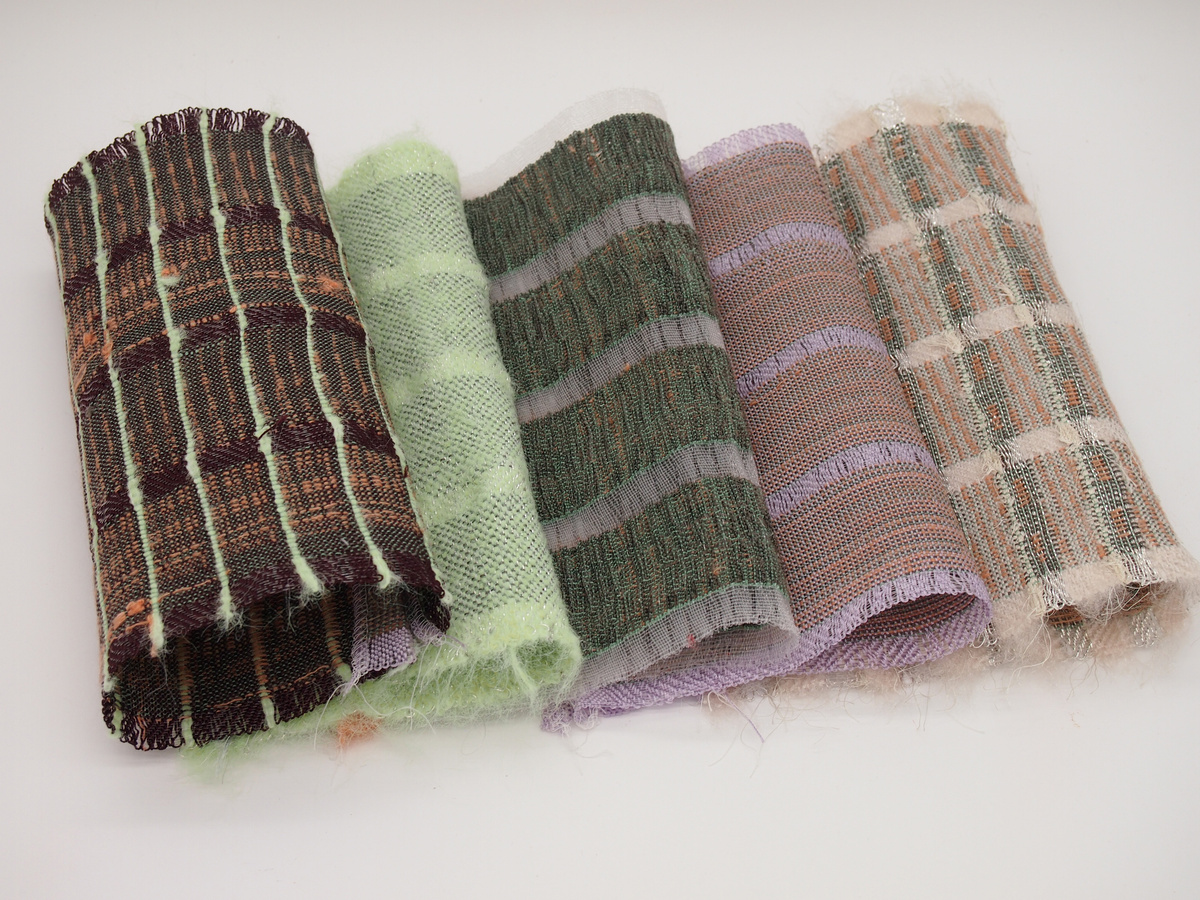 W: wood grain — DORA HYUNJUNG KIM