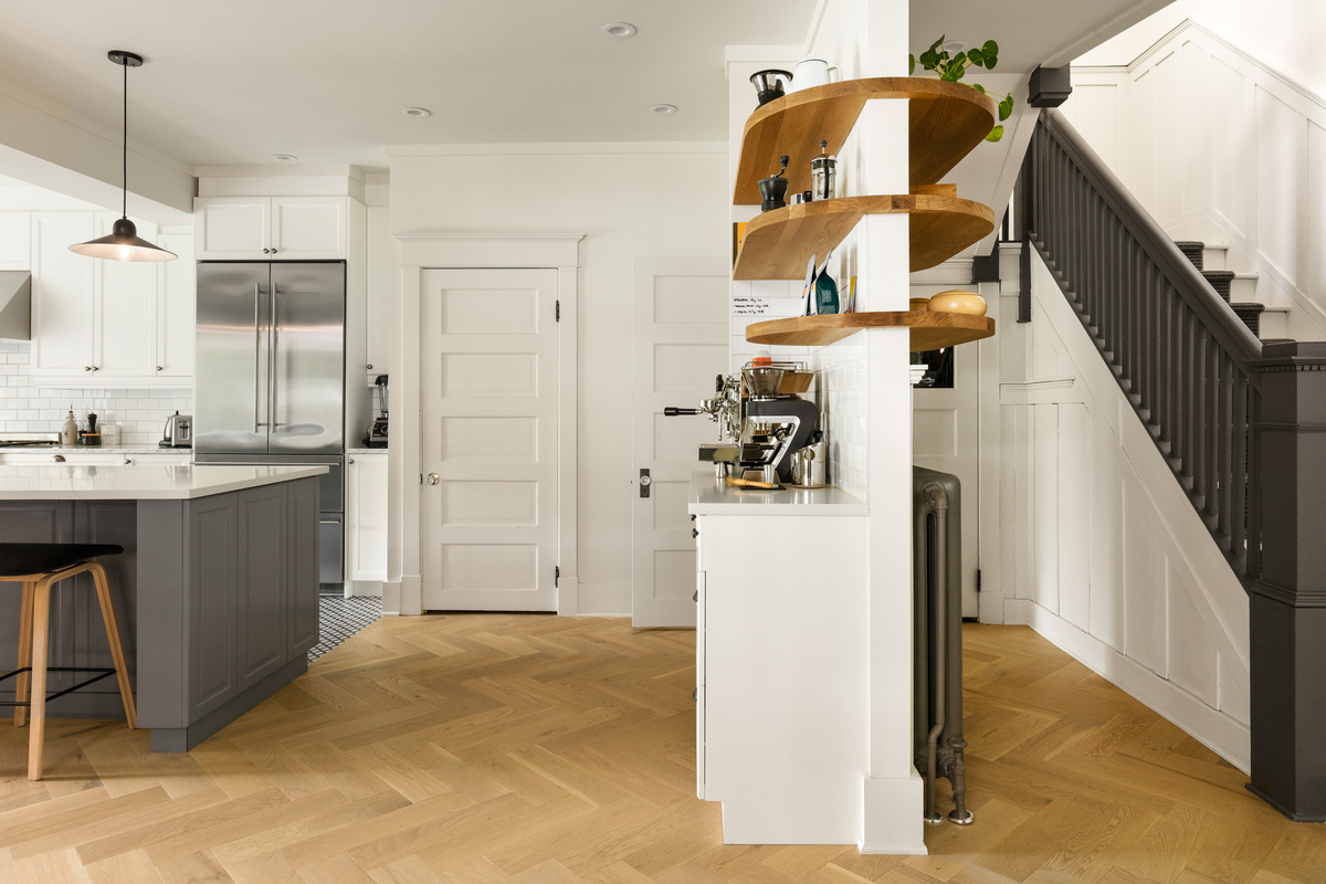 Vendome — au-contraire