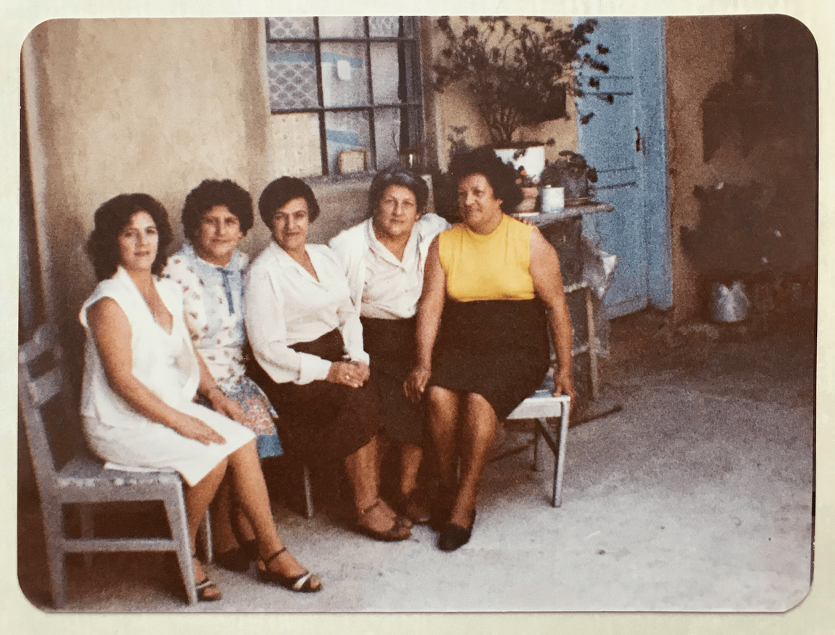 About me 1 — Maria Paula Moreno Web