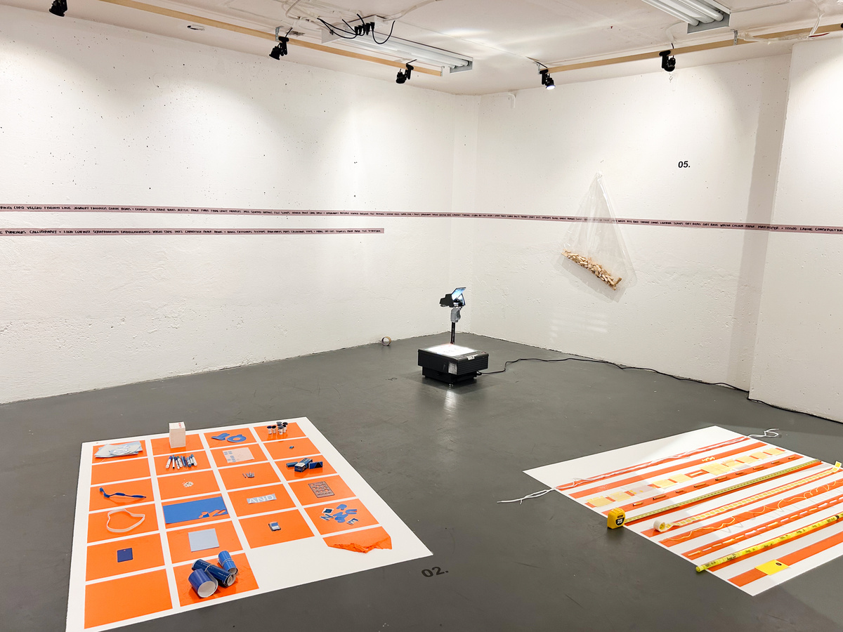 long label — possible lenses for impossible scales