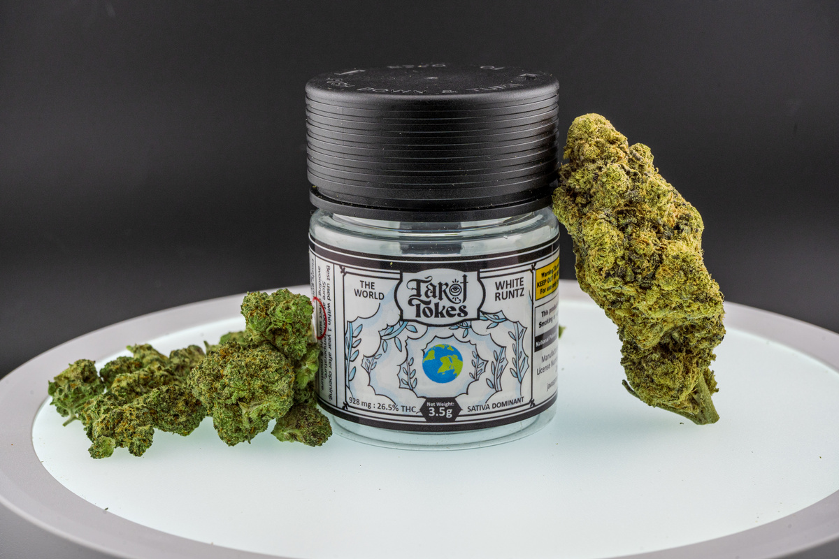 White Runtz — Tarot Tokes