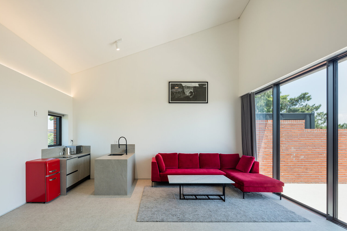 folded ground — LIFE architects