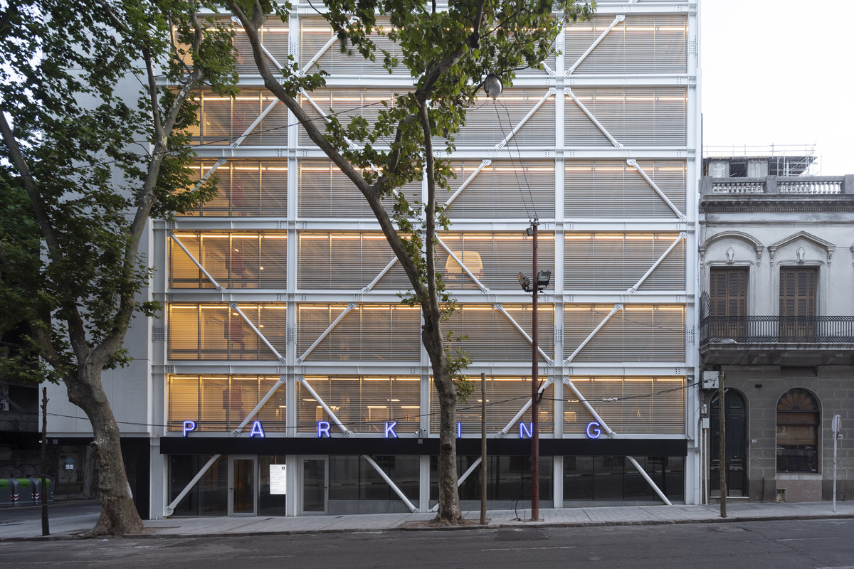 Edificio Florida — FROM