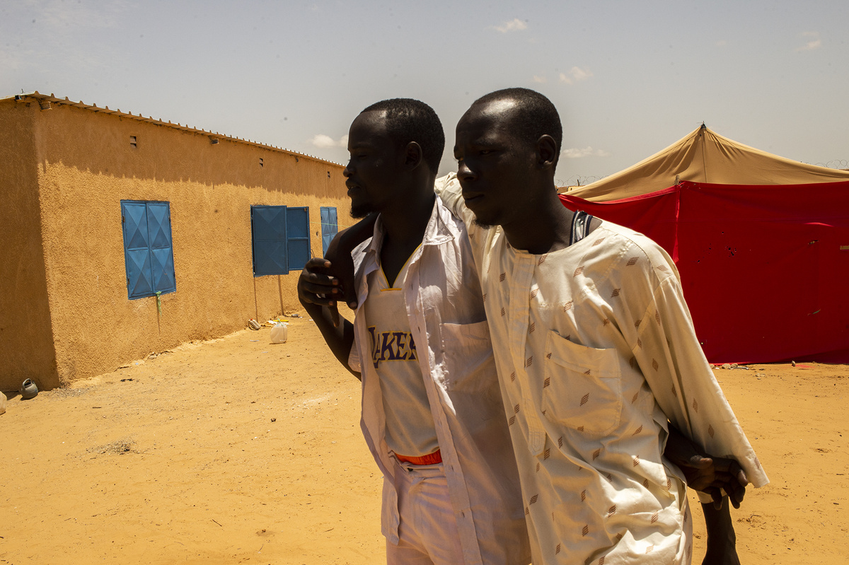 THE DEFECTORS (2017) — Benedicte Kurzen