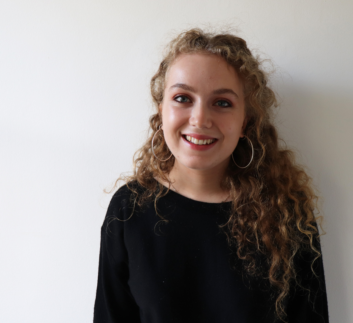 About — Holly Bullock