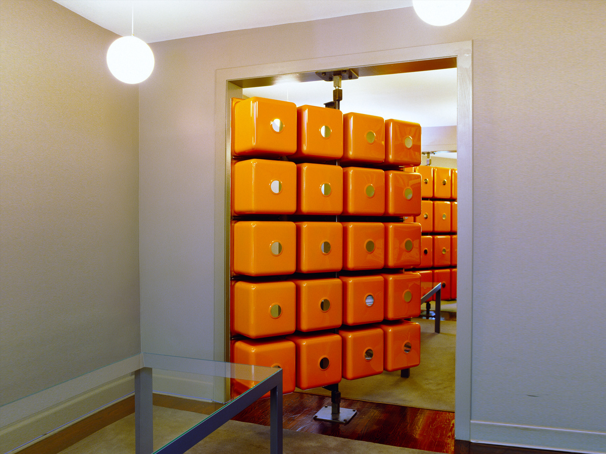 SINK-WALL — LOT-EK ARCHITECTURE & DESIGN