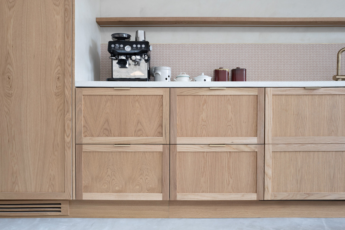 Clapton — Stuart Indge Ltd