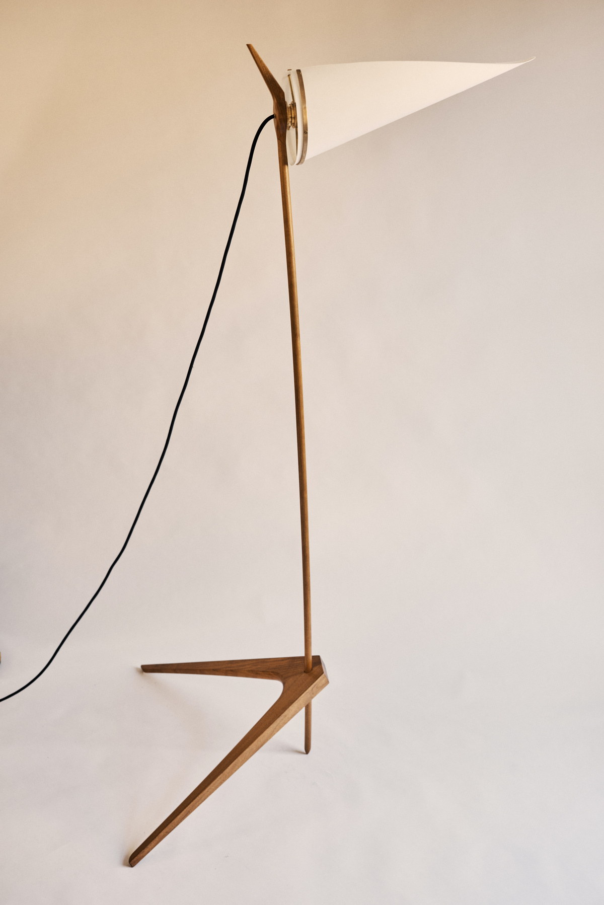 JOE ARMITAGE - ARMITAGE FLOOR LAMP — Atelier LK