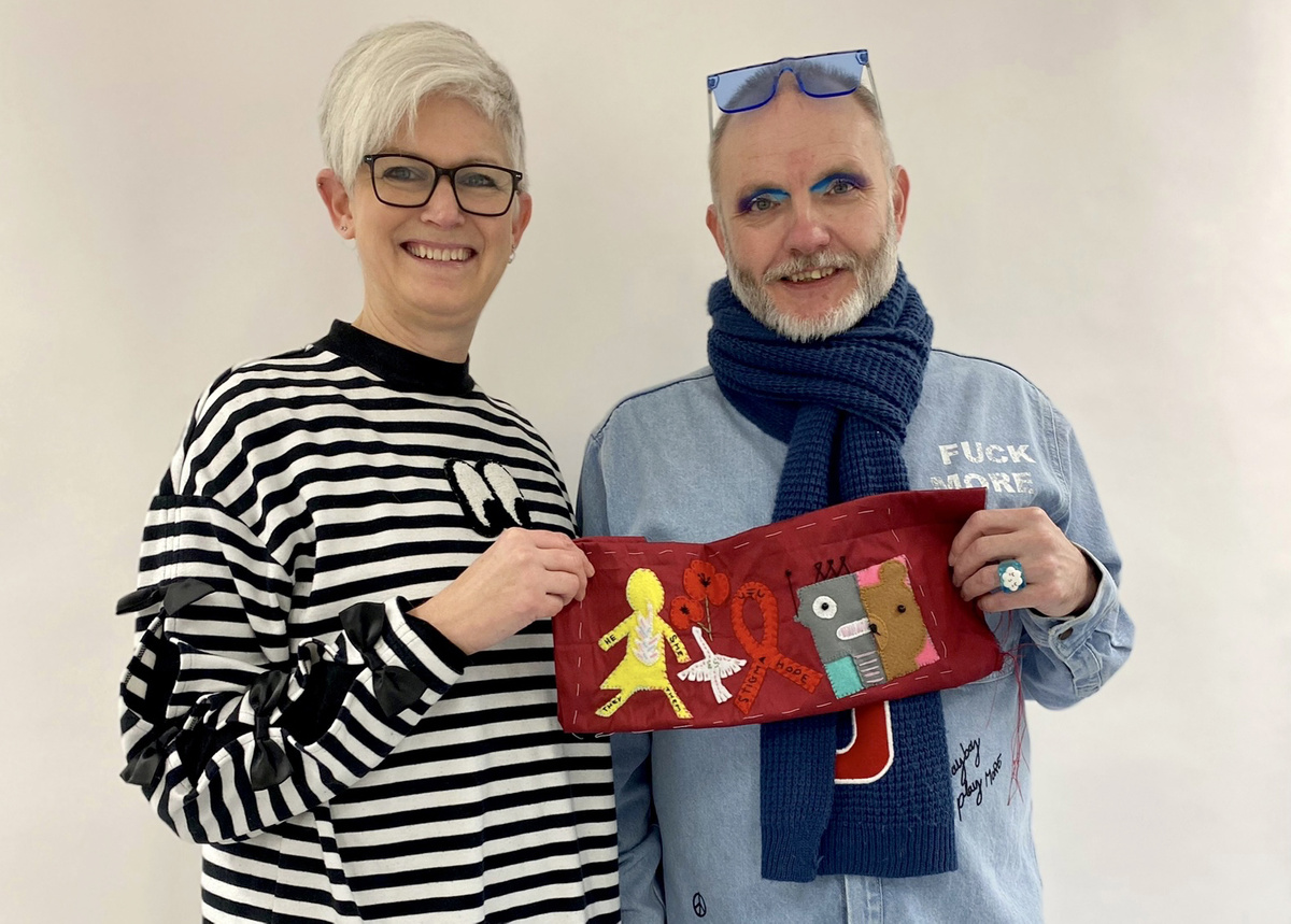 JUSTIN HAINES & CAROLINE PHILIPS — The Red Dress