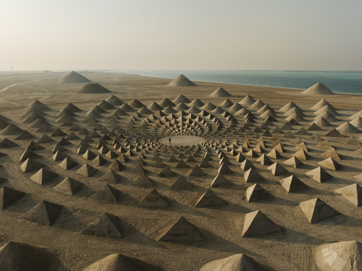 Rapport: Public Art in the Gulf and a Case Study of Manar Abu Dhabi — Global Art Daily E-Issues
