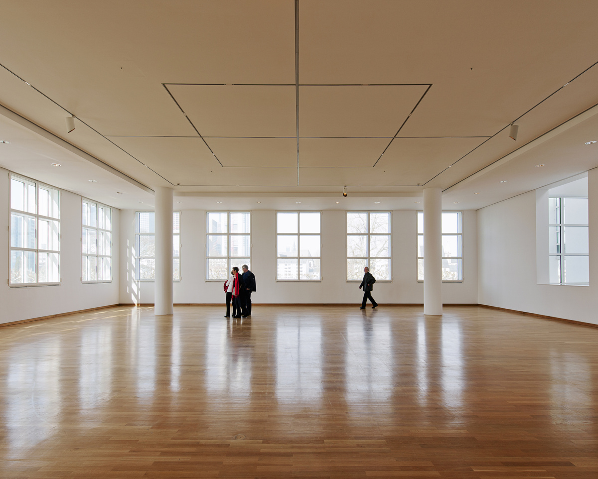 2013 - the empty house — thibautderuyter