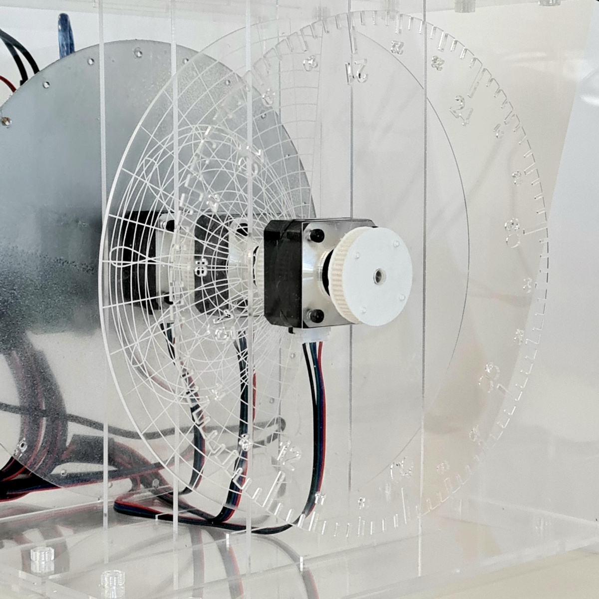 ALTERNATIVE CLOCK _ Designed alternative timepieces for the non uniform ...