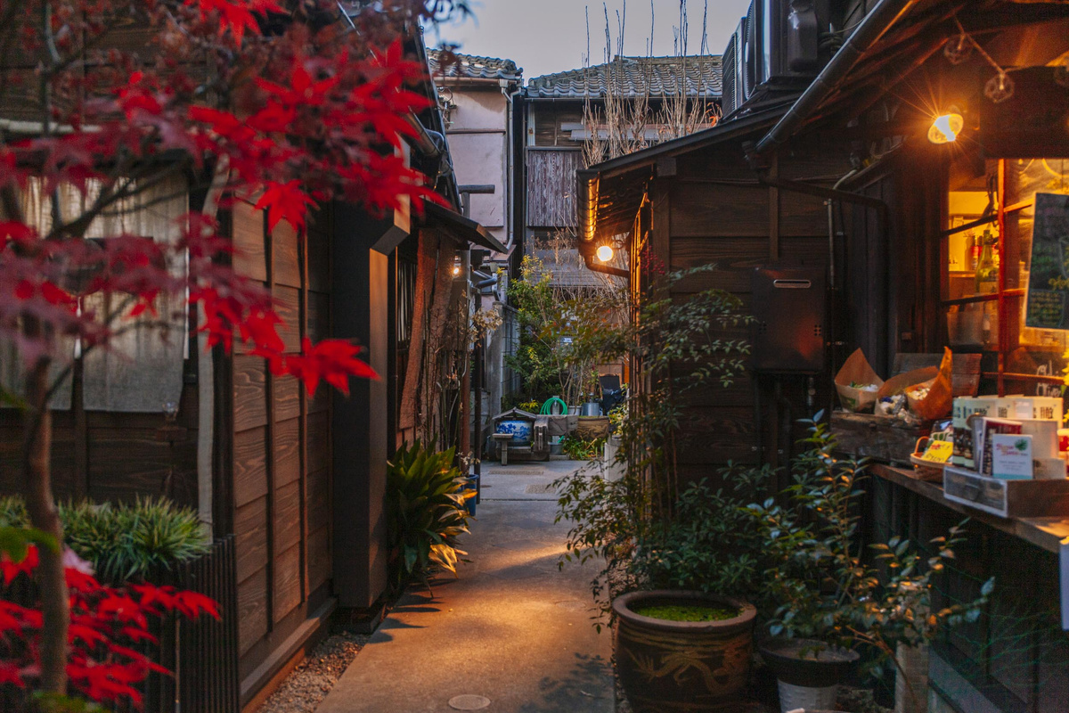 Yanaka Area Guide — WHEN IN TOKYO | Tokyo's Art, Design and ...