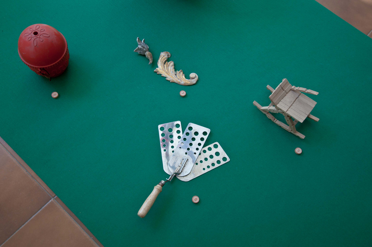 Archivio Illegibile — Eliza Collin