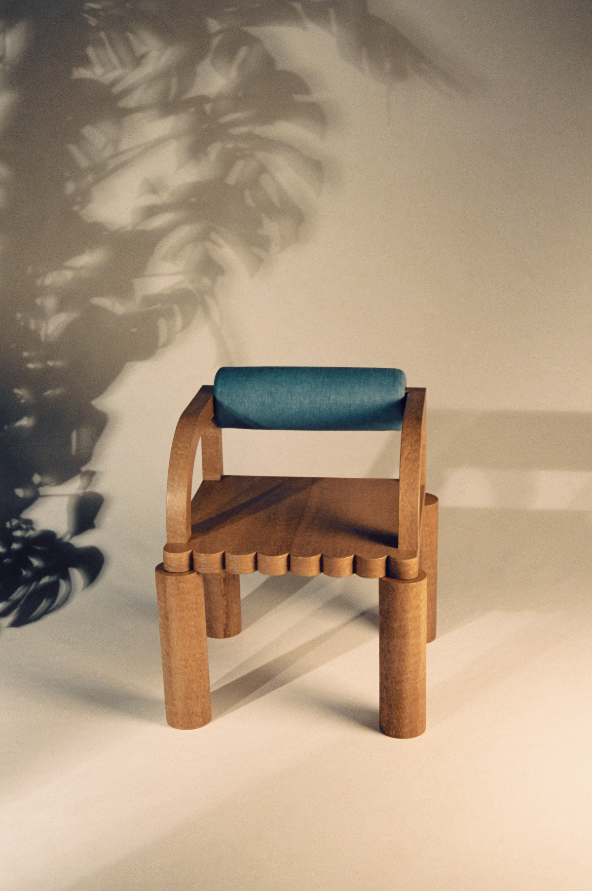 wave chair — Lewis Kemmenoe.com