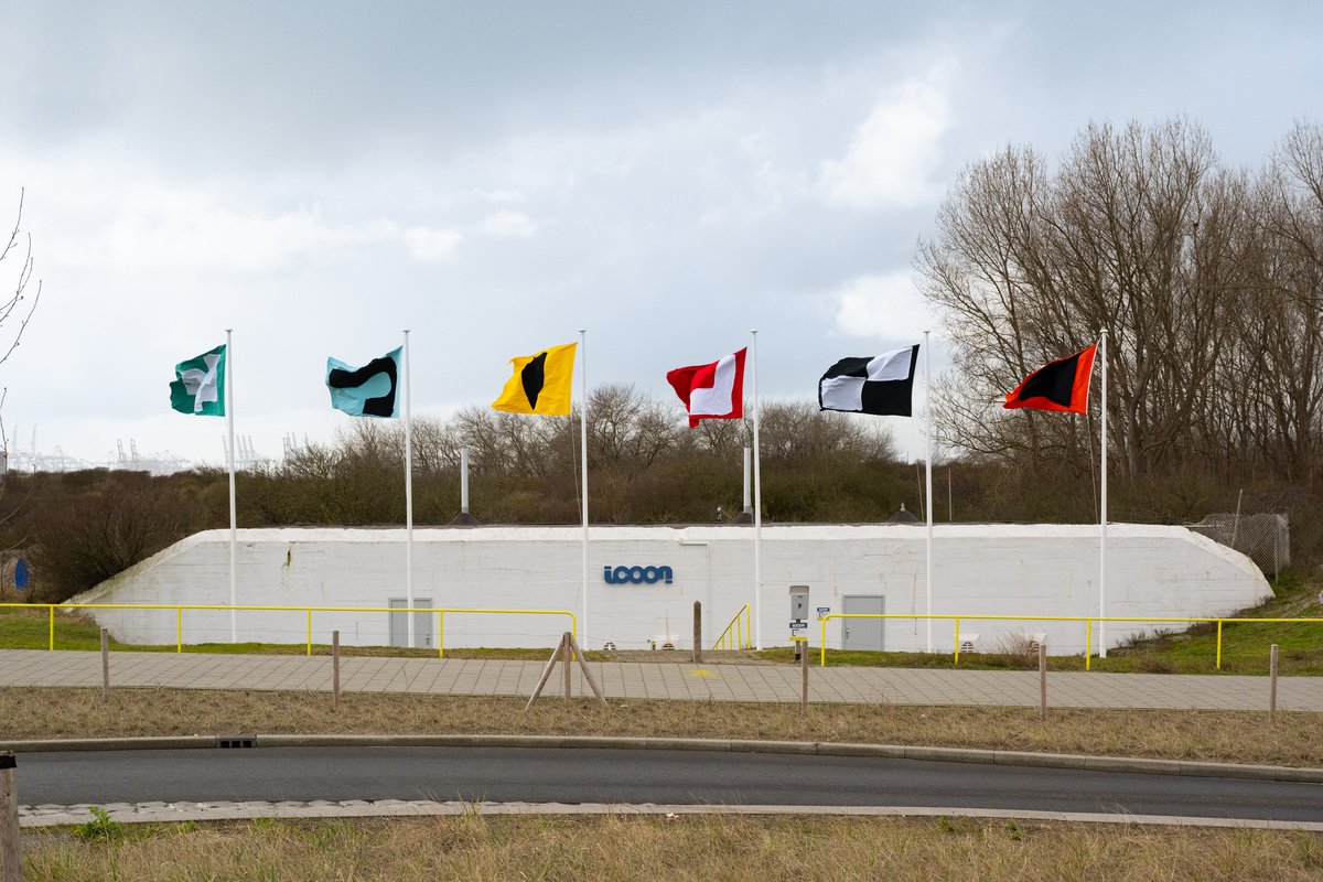 Flags — cindybakker
