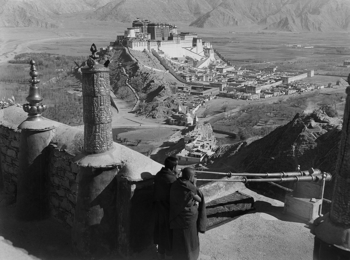 [EVENT] The Reting Rinpoche and the Society : r/ColdWarPowers