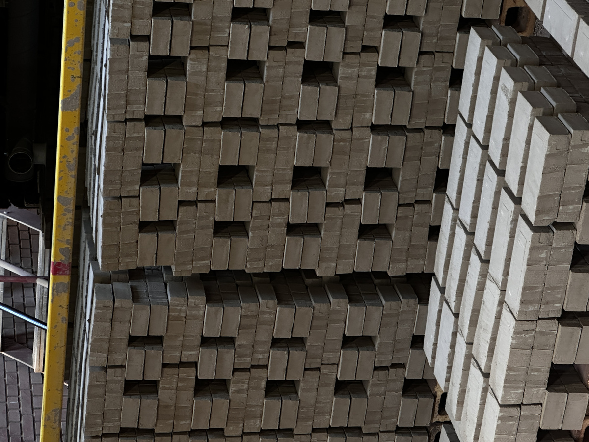 06/24 Unfired Clay bricks, Innovation Workshop — Djernes&Bell