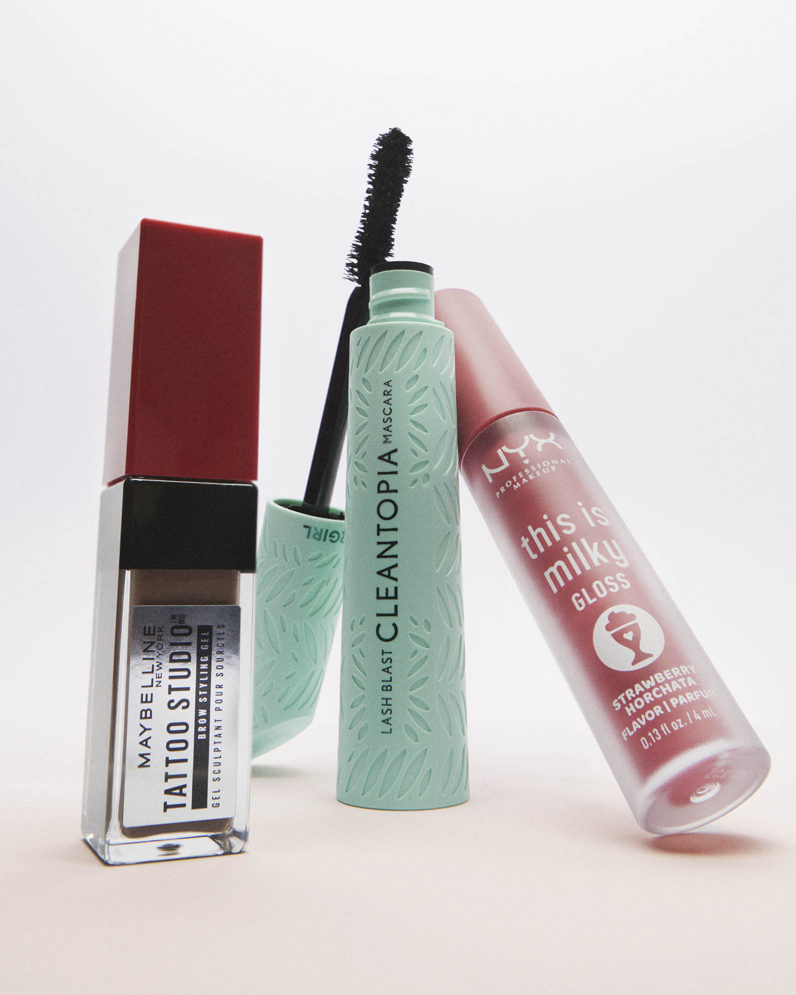 KMA---Photographer-Martin-Vallin-x-Prop-Stylist-Mattias-Nyhlin---Walmart-5.jpg (1600×2000)-花瓣网