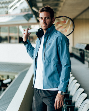 Andy J. Scott - Editorial & Commercial Portrait Photographer