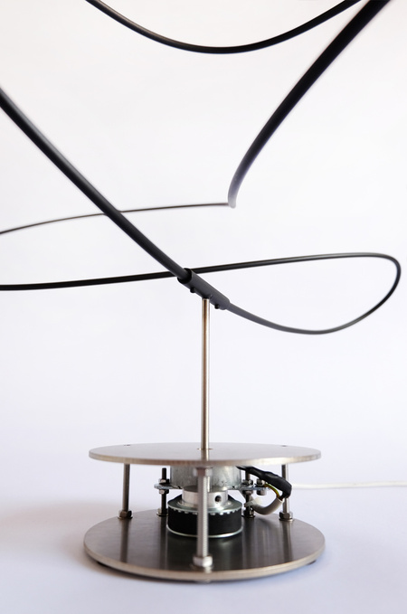 floating line sculpture — vincentleroy.com