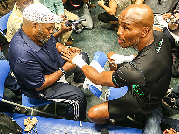 Oliver Goldstein — Hotel