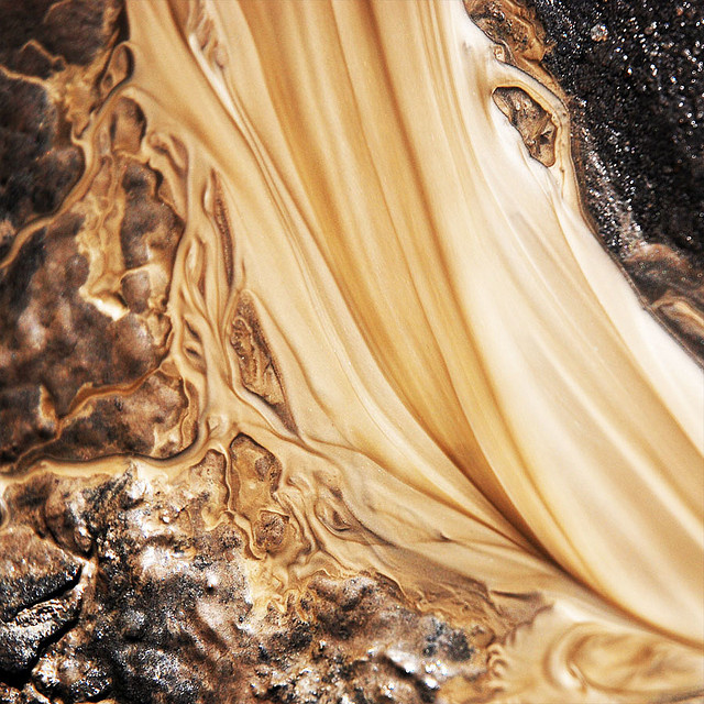 Panta Rhei — but does it float