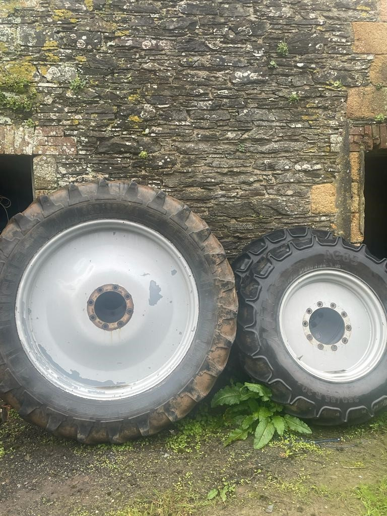 ROW CROP WHEELS AND TYRES — Rundle & Co Agri