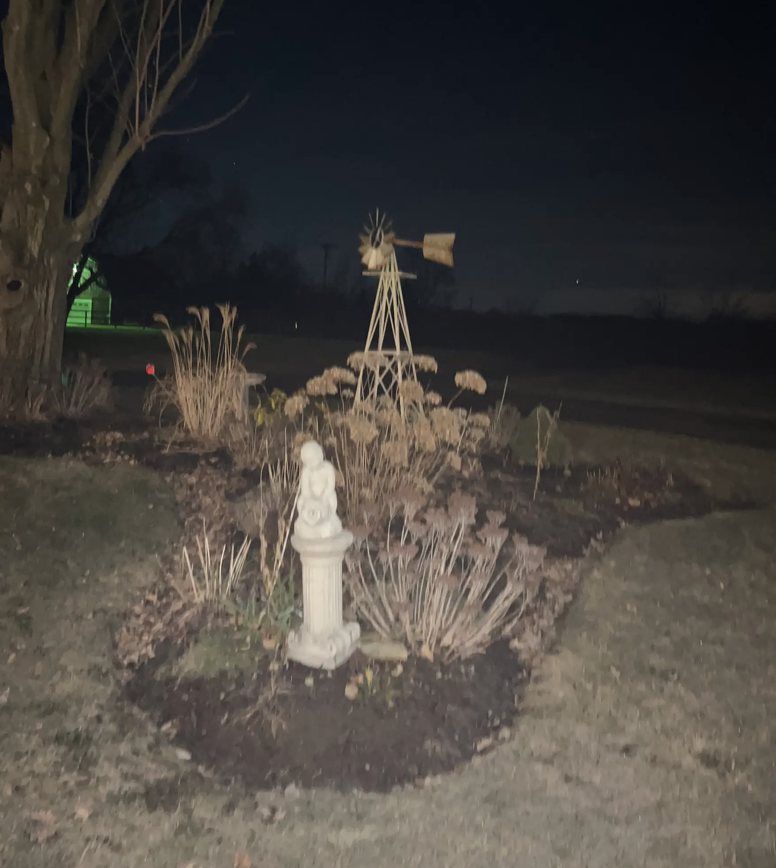 Ewan Lloyd - Stranger Man — Forever Magazine