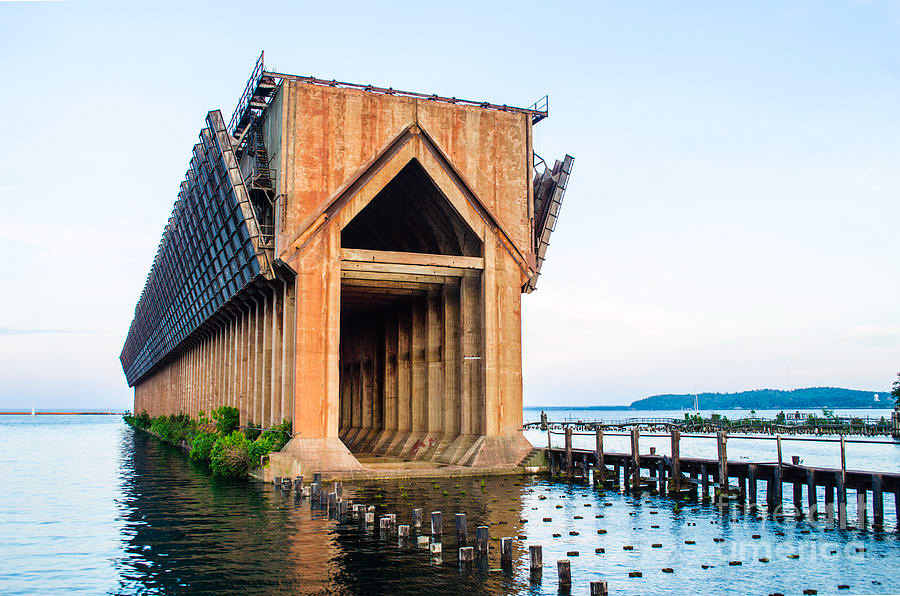 Ashland Ore Docks — Entire Landscapes