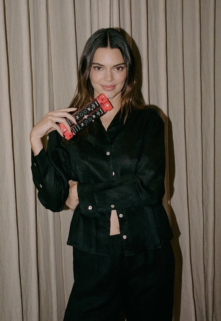 SET PRODUCTION — HelainaHart