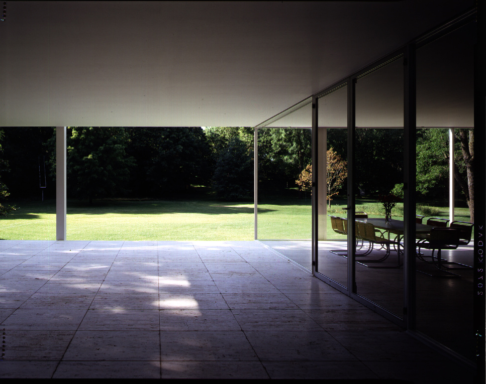 The Farnsworth House — make Architecture Co